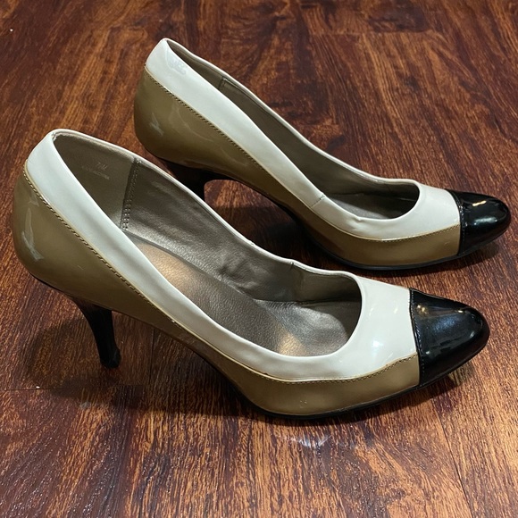Dress Barn | Shoes | Dress Barn Color Block High Heel Size 75 | Poshmark